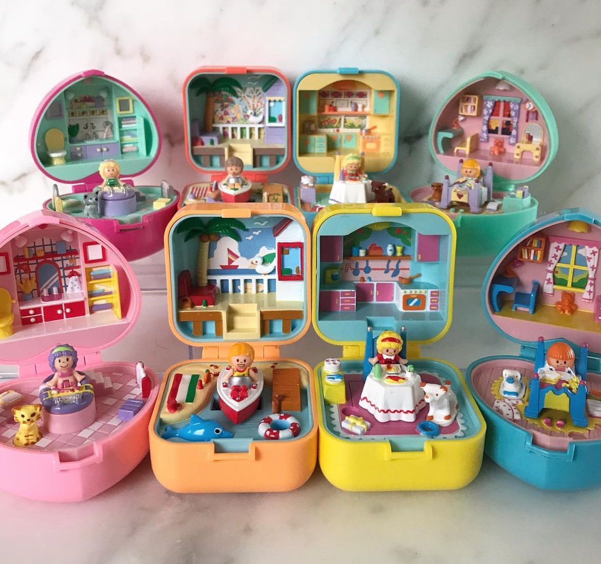 Life-Sized Polly Pocket House Available On Airbnb For...